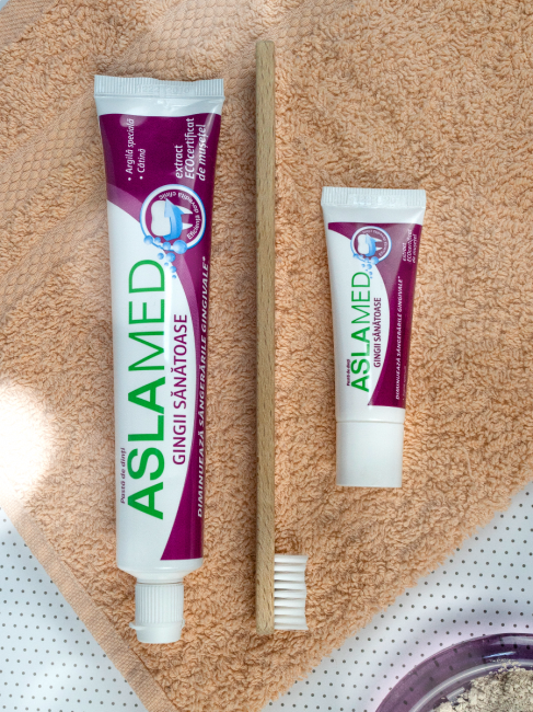 Pastă de dinți cu fluor și argilă – anticarii și antiinflamator | AslaMed