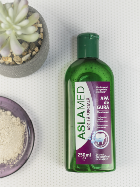 Apă de gură clorhexidină 0,12% – protecție gingivală | AslaMed