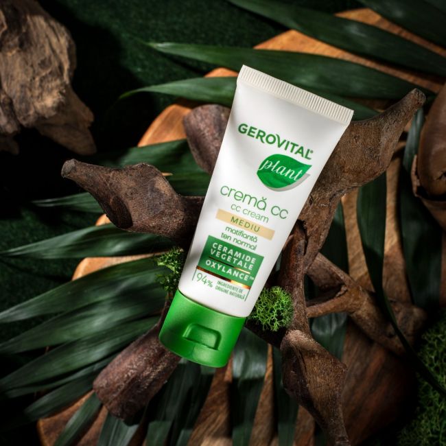 Cremă CC Matifiantă cu Ceramide Vegetale